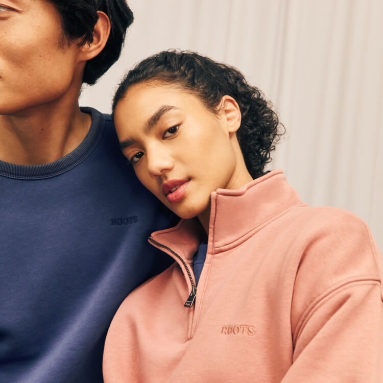 Gender Neutral and Unisex Sweatshirts & Hoodies | Roots