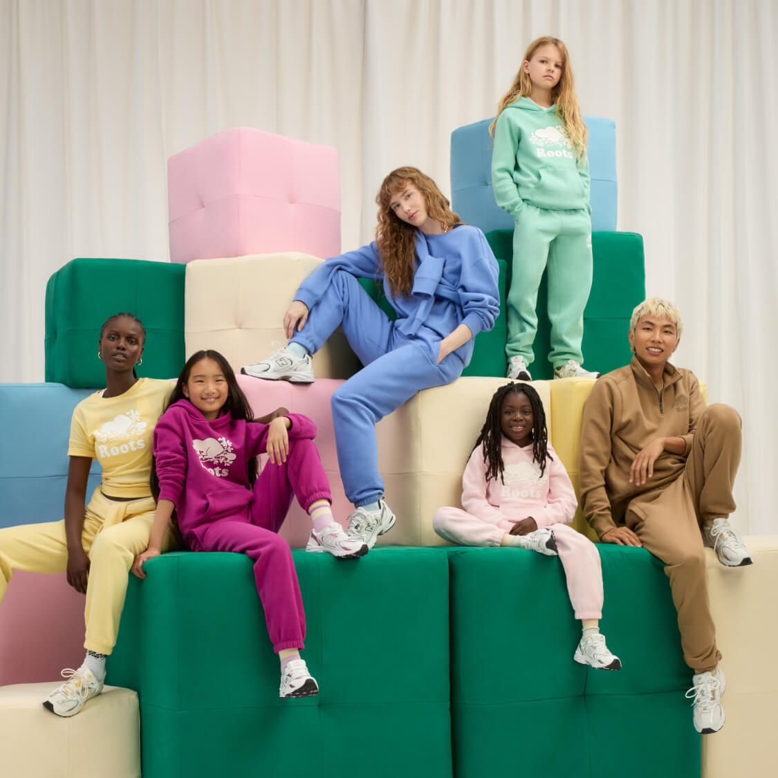 Sweats: Sweatshirts, Sweatpants, and Sweatsuits | Roots